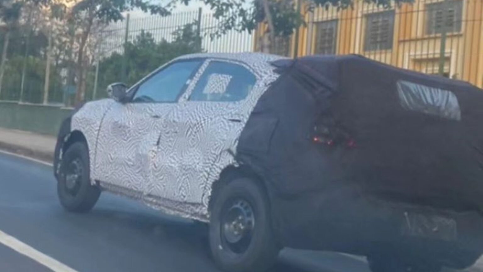 Citroën C3 X: Novo SUV cupê já tem protótipos prontos no Brasil!