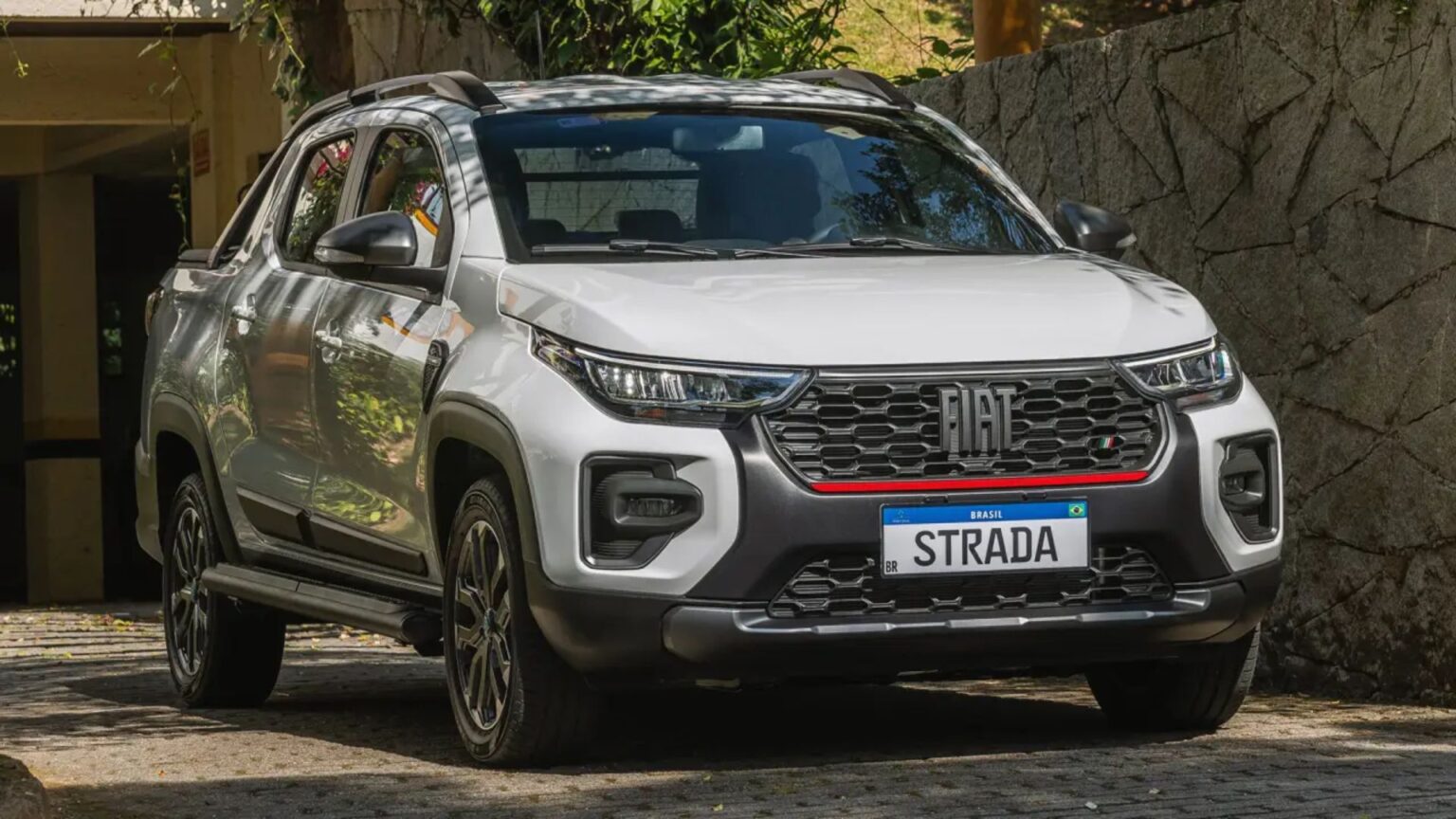 Fiat Strada 2025: Novidades, Preço, Versões, Consumo e Ficha Técnica!