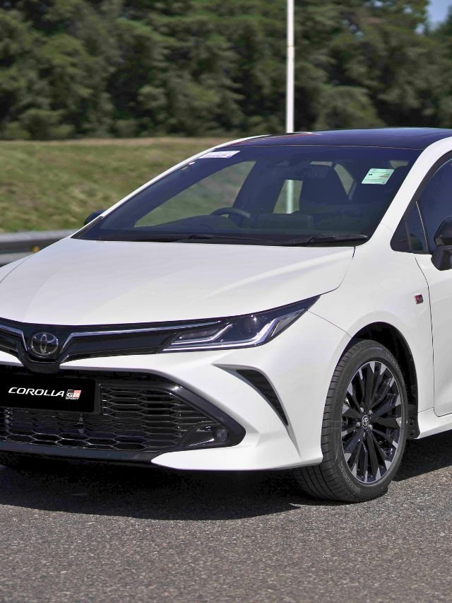 Toyota Corolla fica mais carro e atinge os R$ 200 mil!