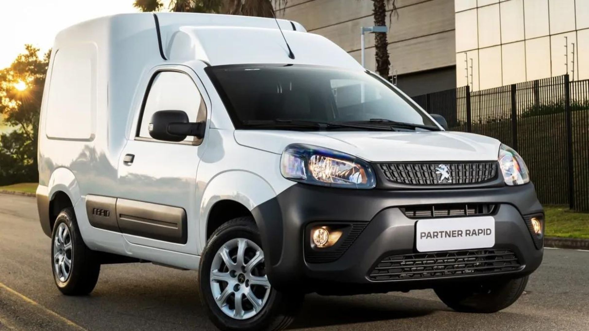 Peugeot Partner Rapid 2025: Motor, Design, Preço e Ficha Técnica!