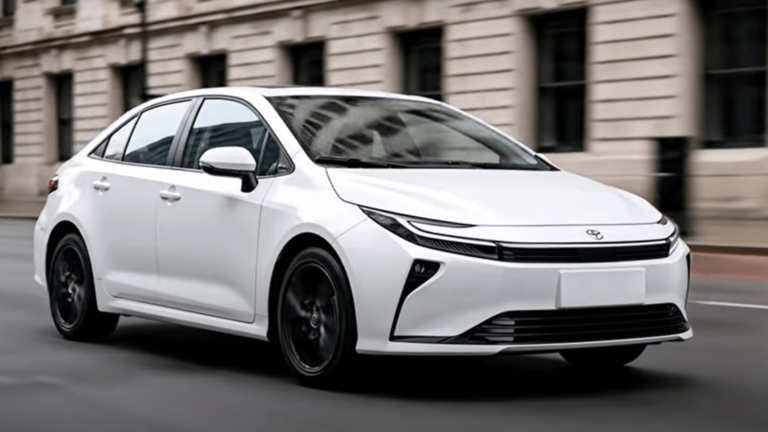 Novo Toyota Corolla 2027 é divulgado com novo visual